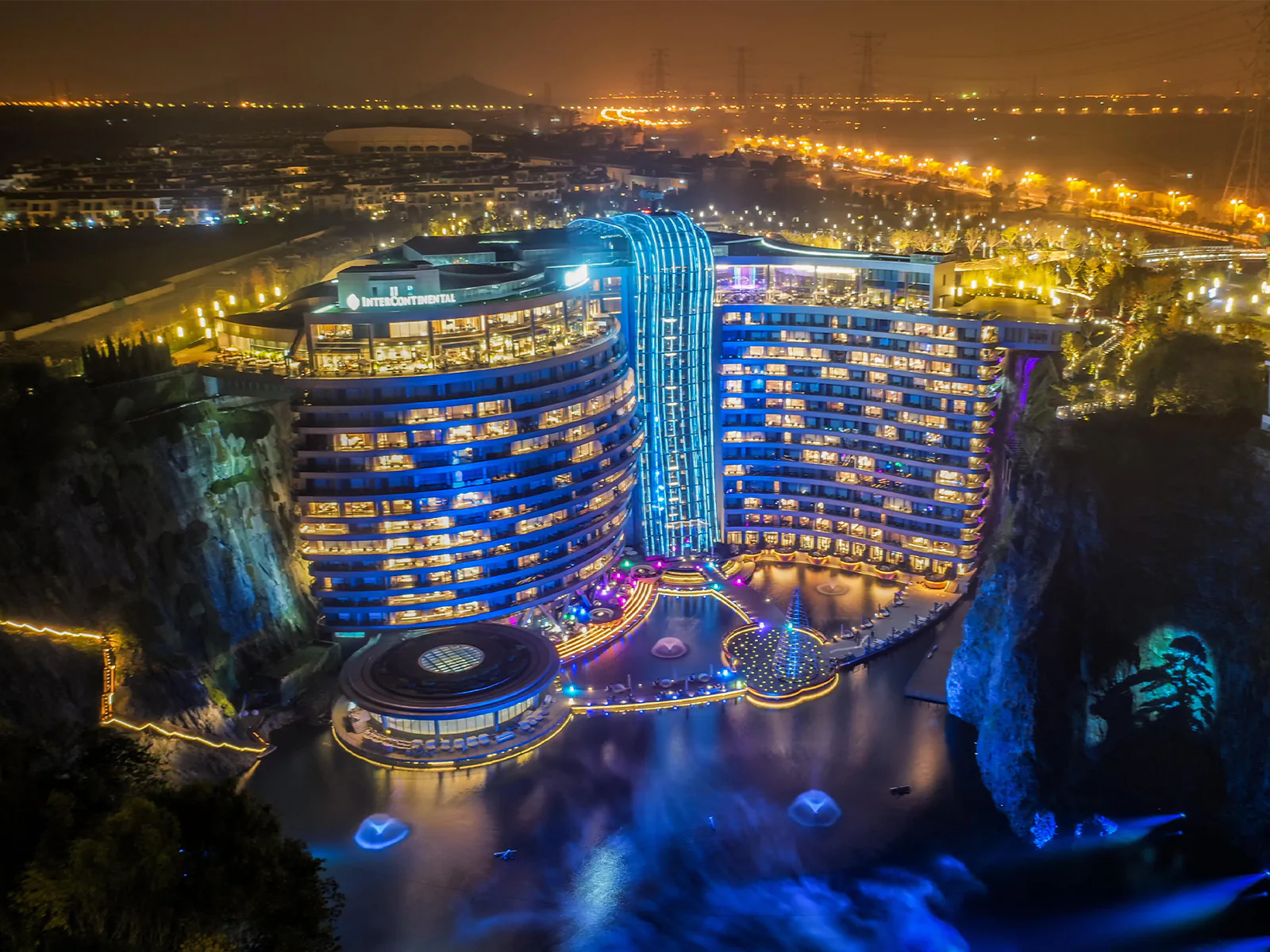 InterContinental Hotel, Shanghai/China - higoldromania.ro